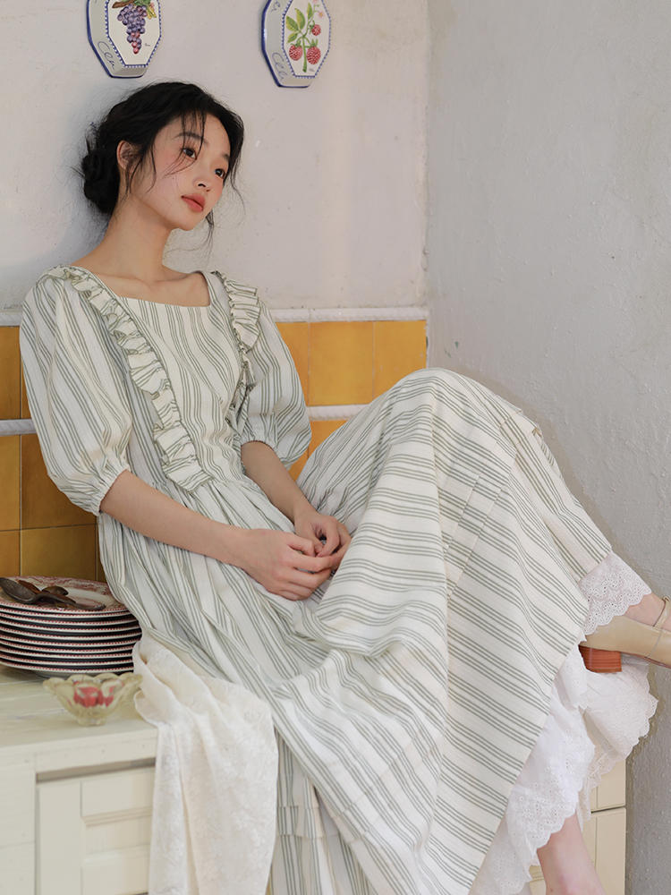 French Lady Period Dress– The Cottagecore