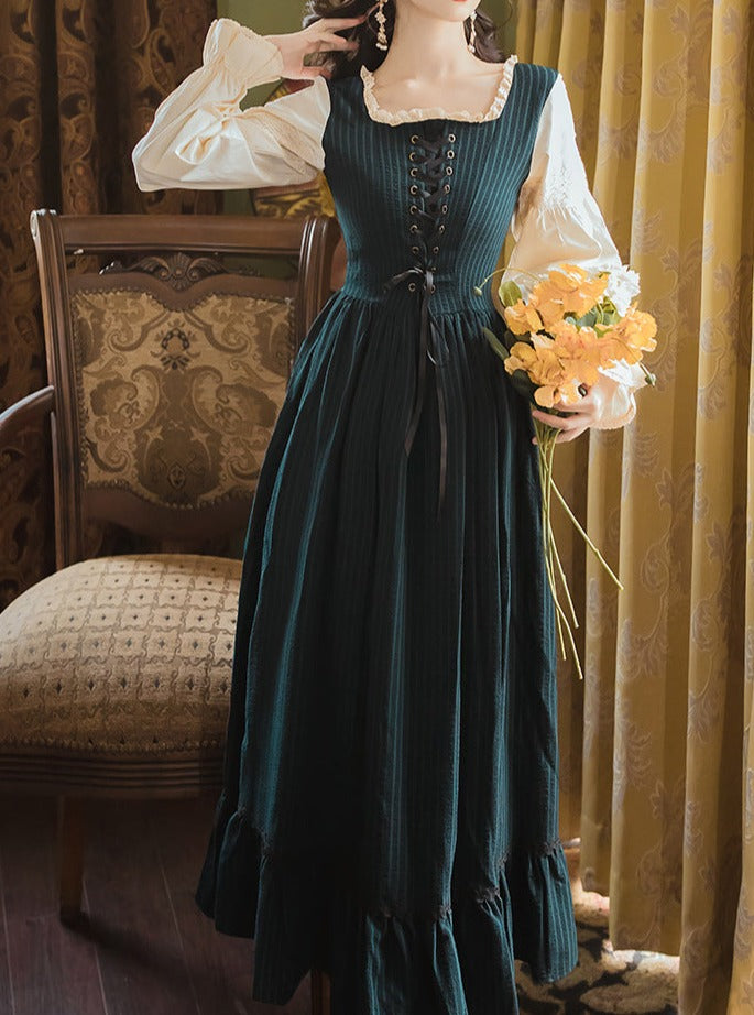 Antique Royalcore Lace Up Dress– The Cottagecore