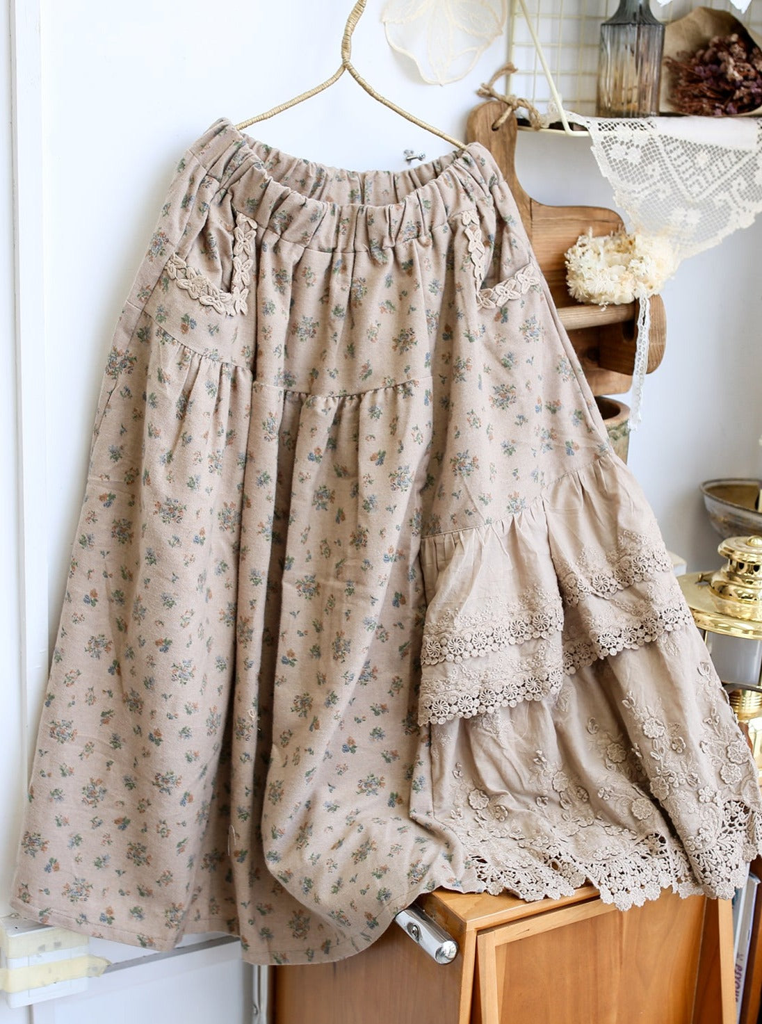 Farmcore Vibe Floral Skirt With Pockets– The Cottagecore
