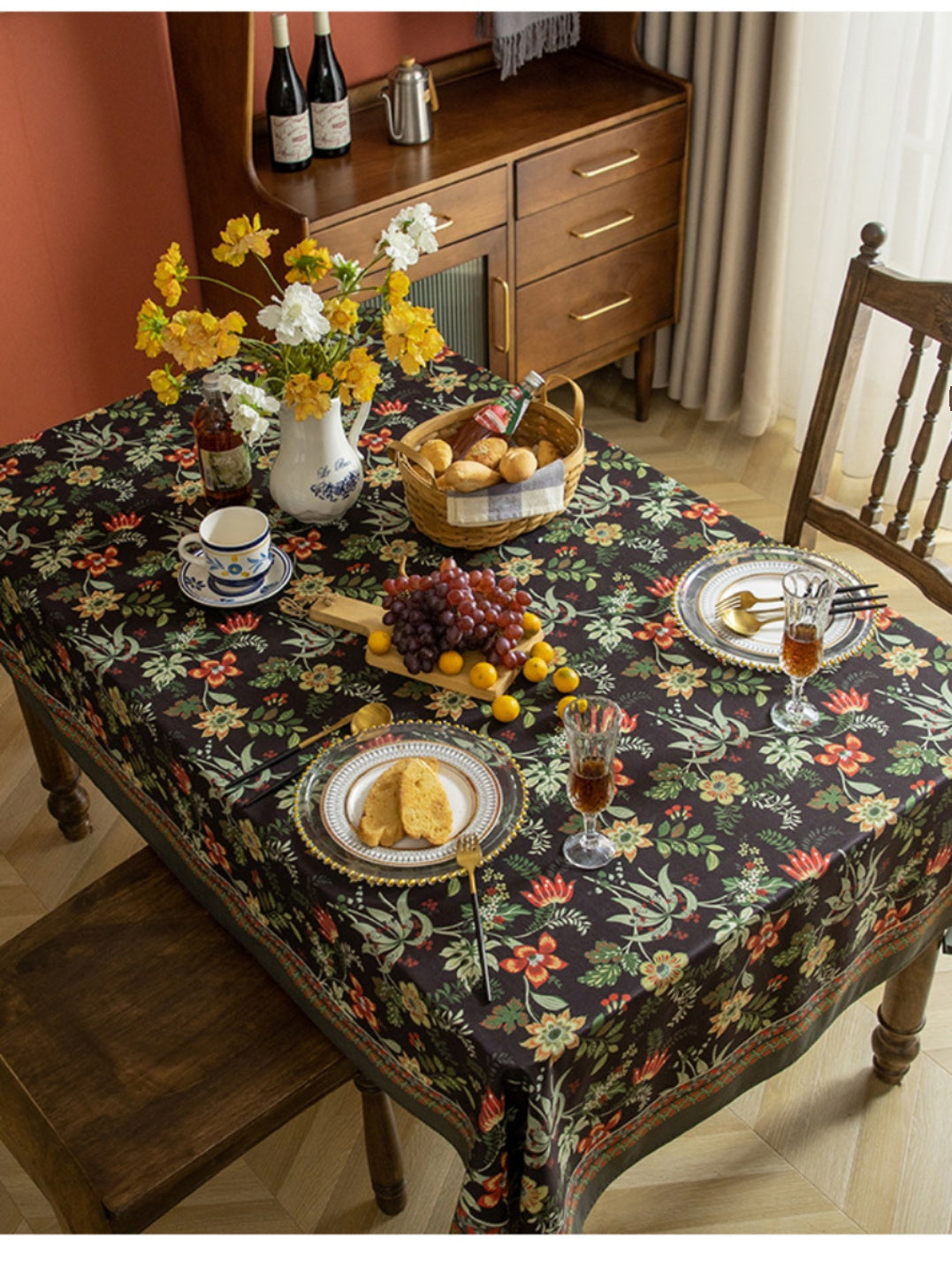 Countryside Floral Tablecloth– The Cottagecore