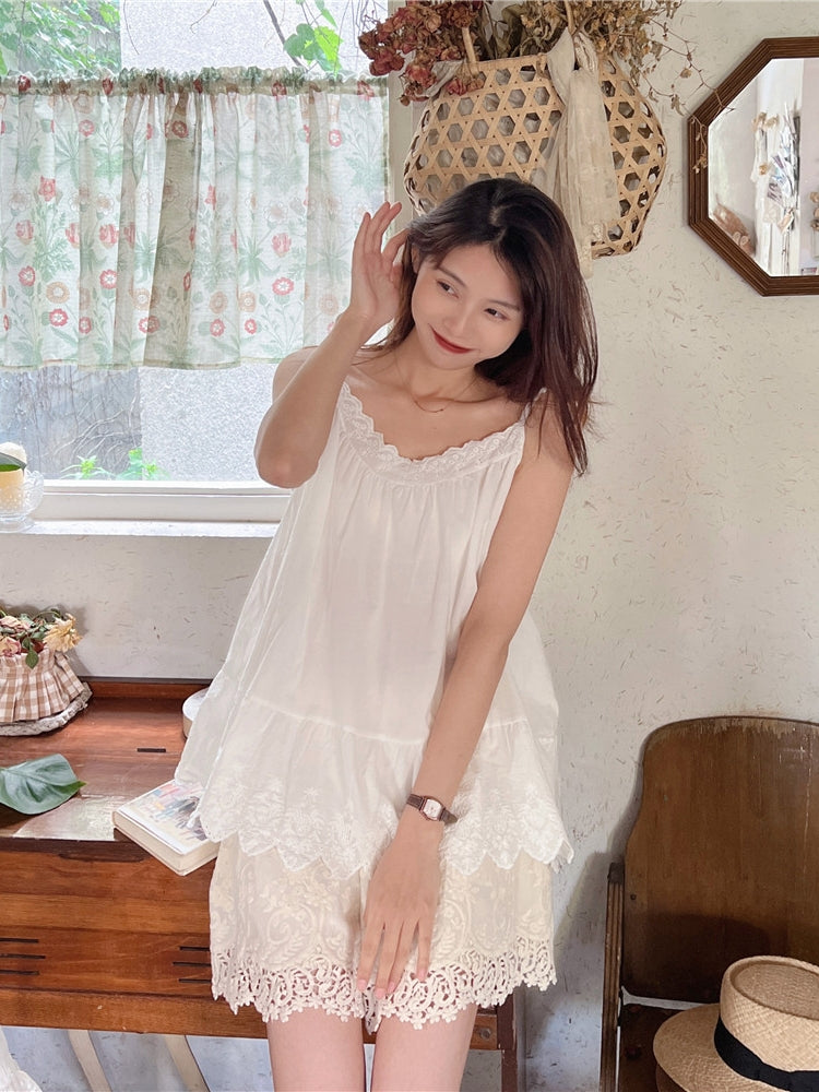 100% Cotton Embroidered Lace Hem Cami Top– The Cottagecore