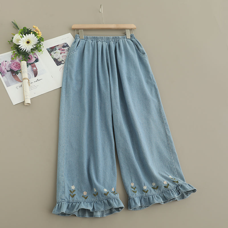 Embroidered Hem Jeans– The Cottagecore