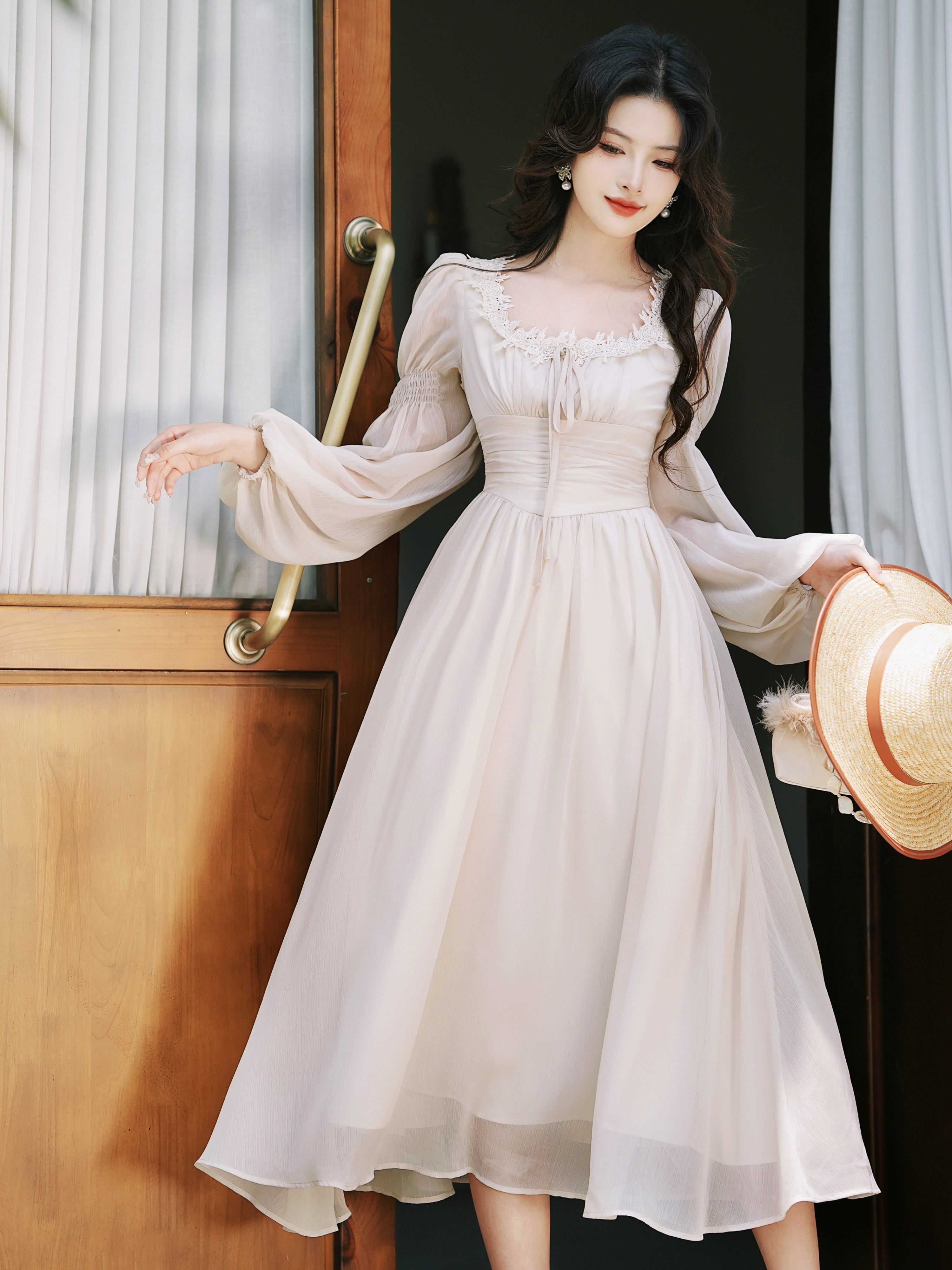 Royalcore Square Neck Dress– The Cottagecore