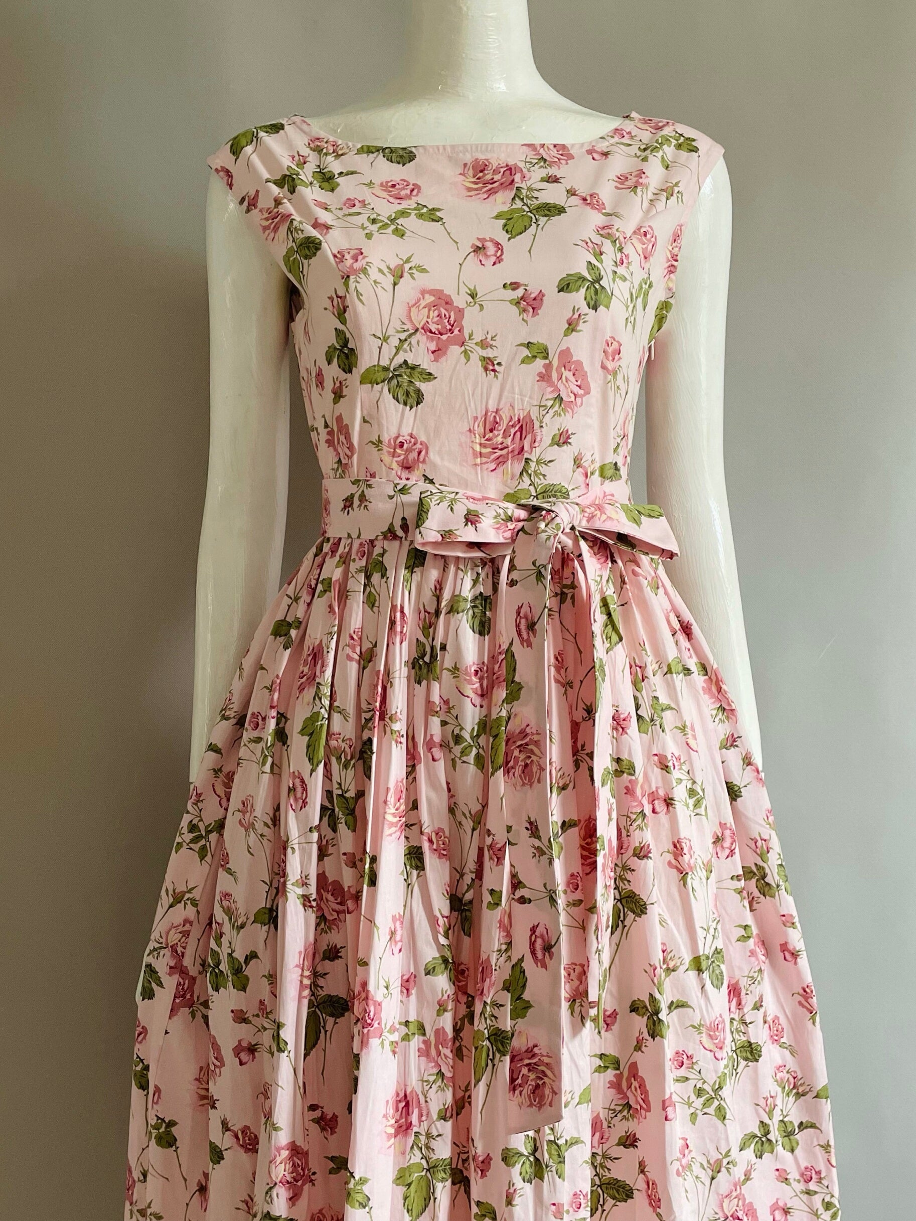 French Vintage Rose Dress– The Cottagecore