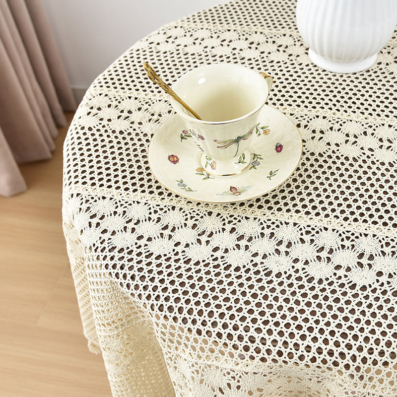 Retro Crochet Lace Tablecloth– The Cottagecore