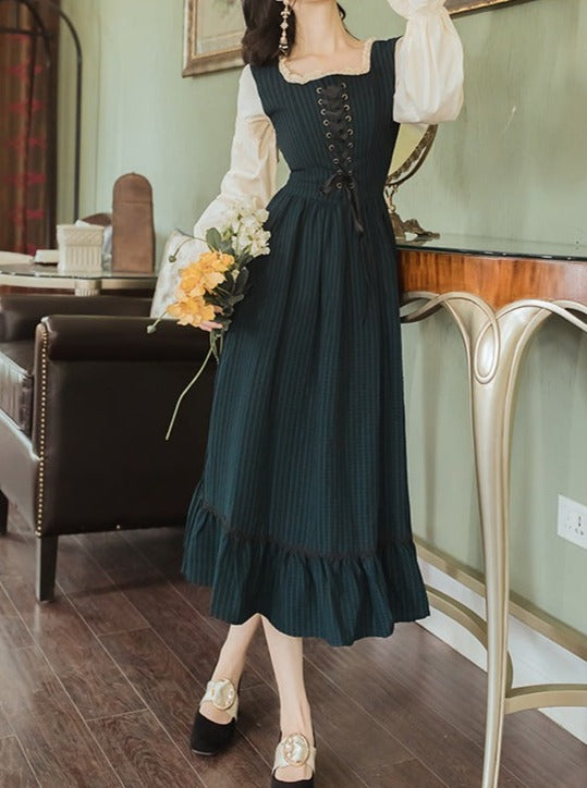 Antique Royalcore Lace Up Dress– The Cottagecore