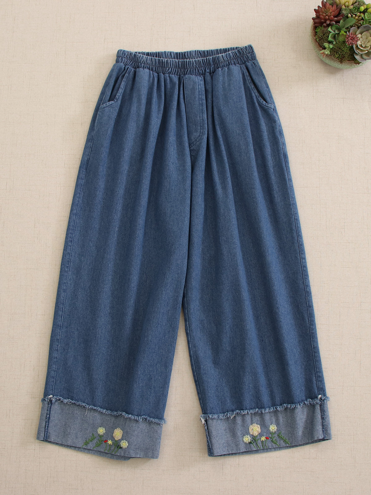 Cute Embroidered Hem Jeans– The Cottagecore
