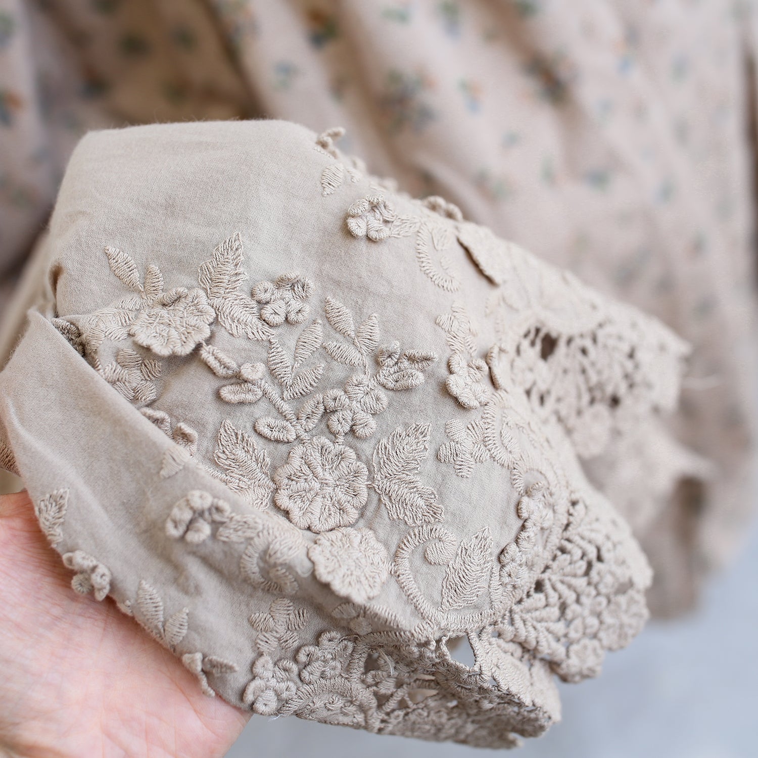 Farmcore Vibe Floral Skirt With Pockets– The Cottagecore