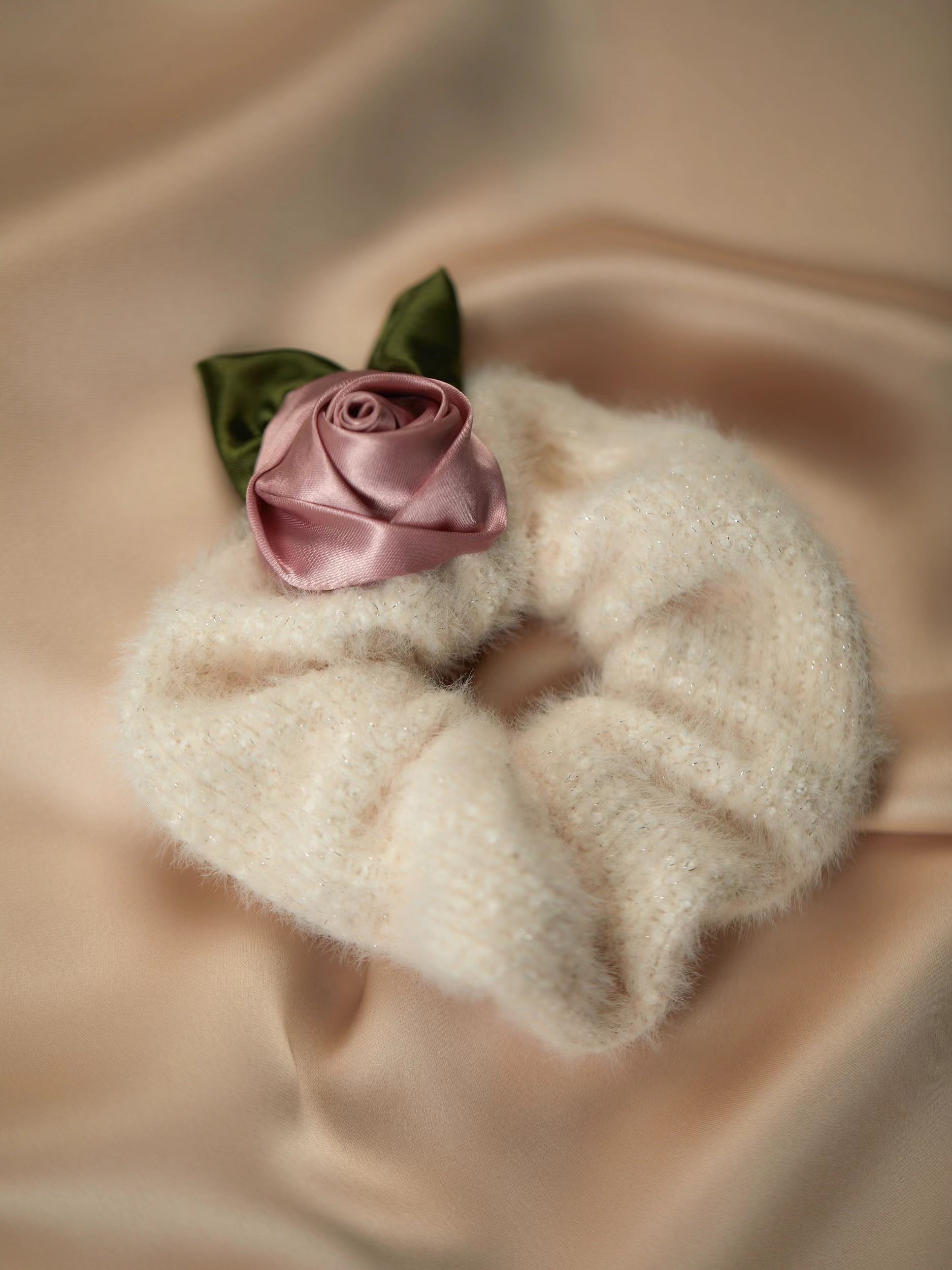 Fluffy Rose Hair Tie– The Cottagecore