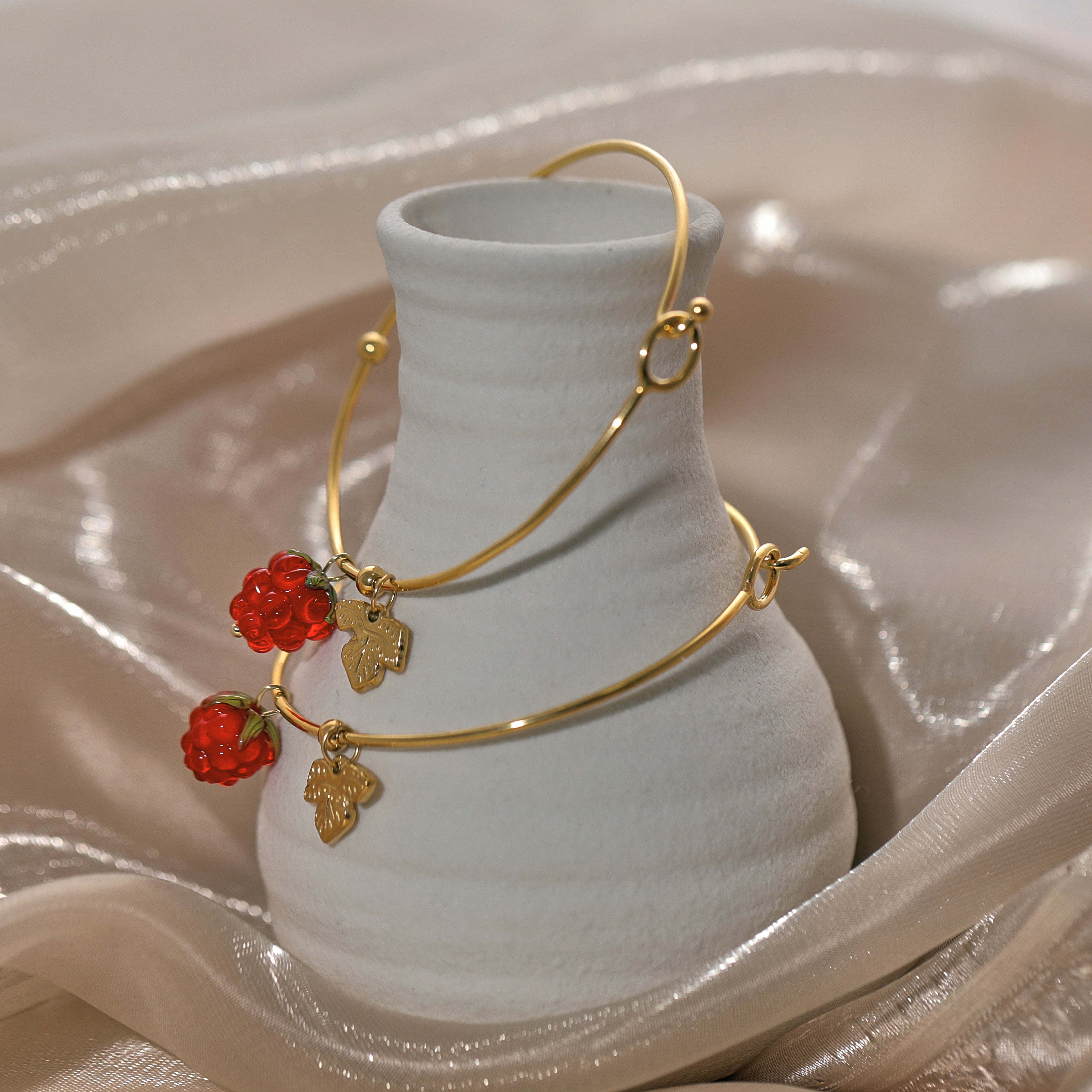 Cute Raspberry Bracelet– The Cottagecore