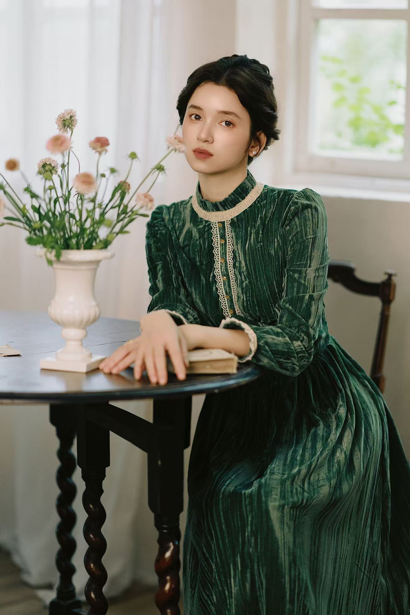 Stand Collar Velvet Victorian Dress– The Cottagecore
