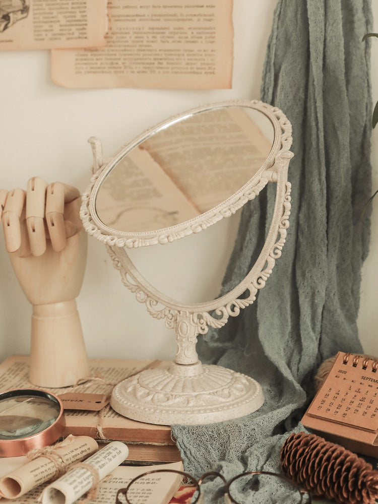 Vintage Oval Mirror– The Cottagecore
