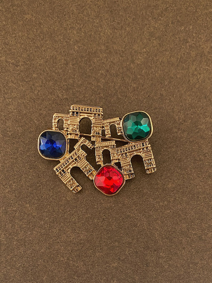 Vintage Castle Brooch– The Cottagecore