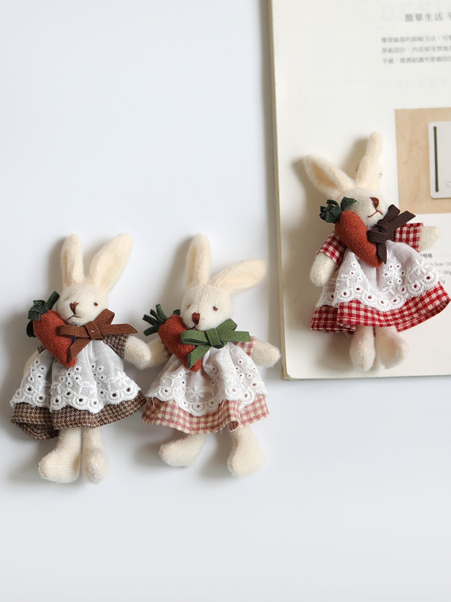 Cute Rabbit & Carrot Brooches– The Cottagecore