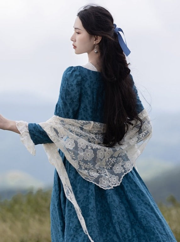 Lace Triangular Scarf– The Cottagecore