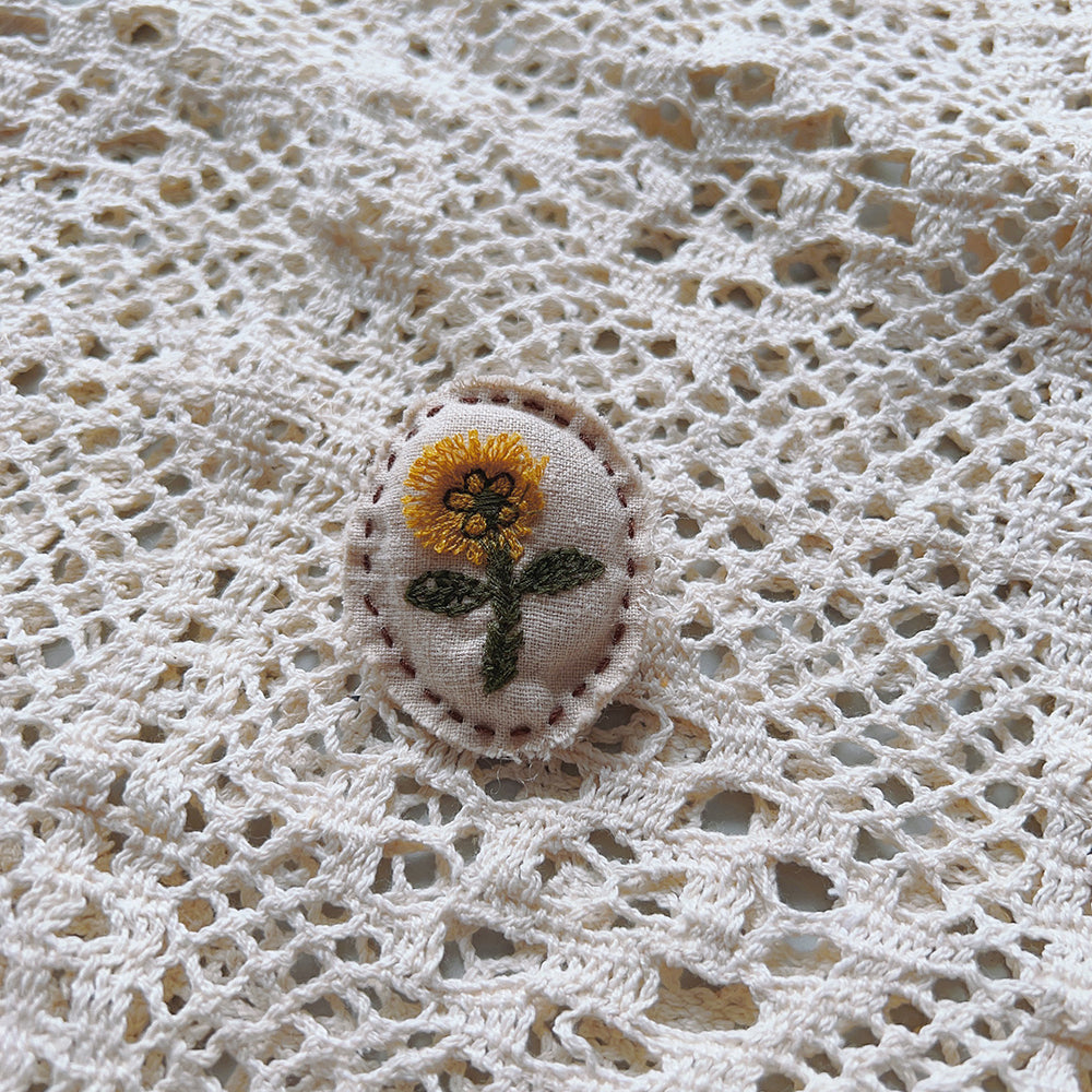 Forestcore Handmade Flower Brooch– The Cottagecore