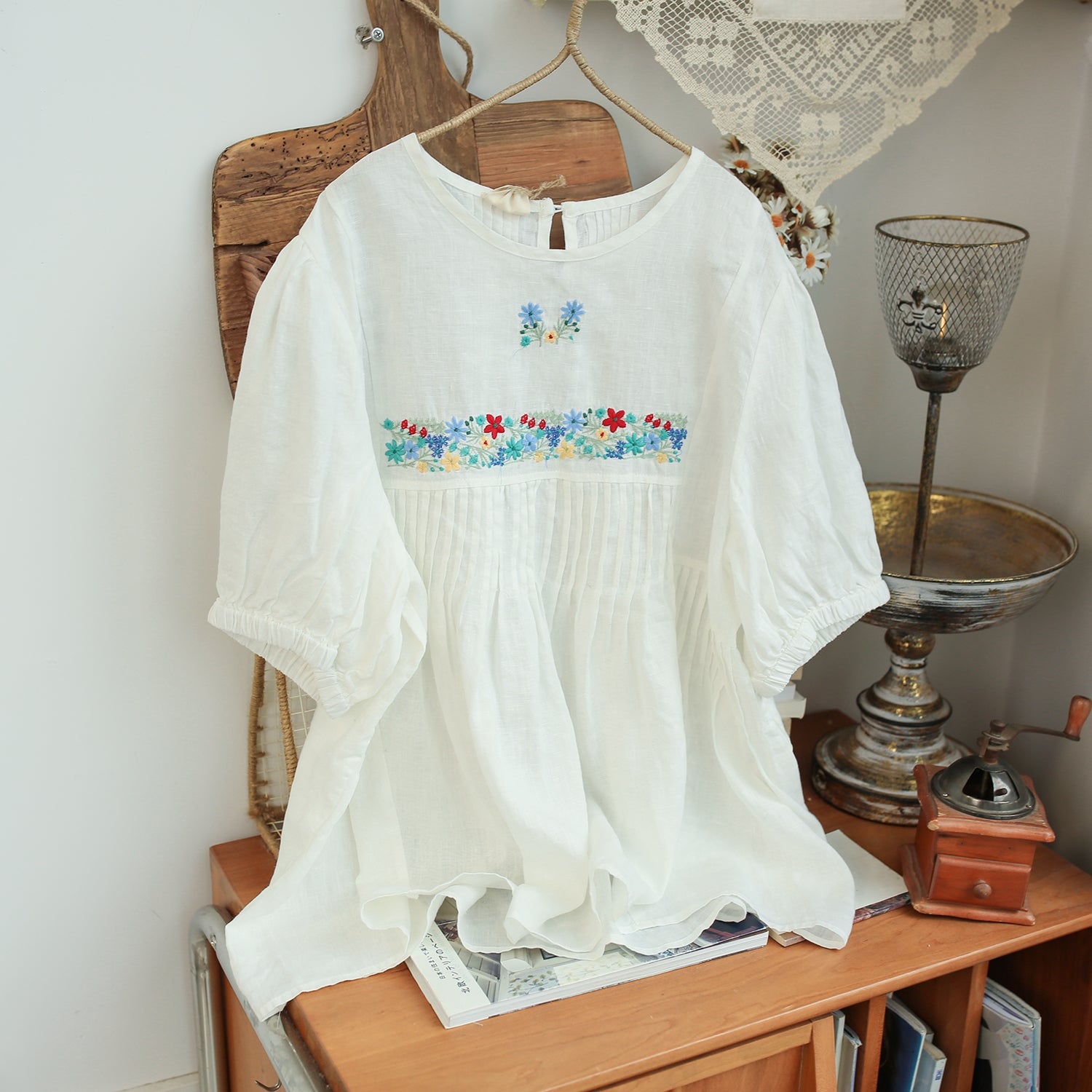 Farmcore Floral Embroidered Linen Top– The Cottagecore