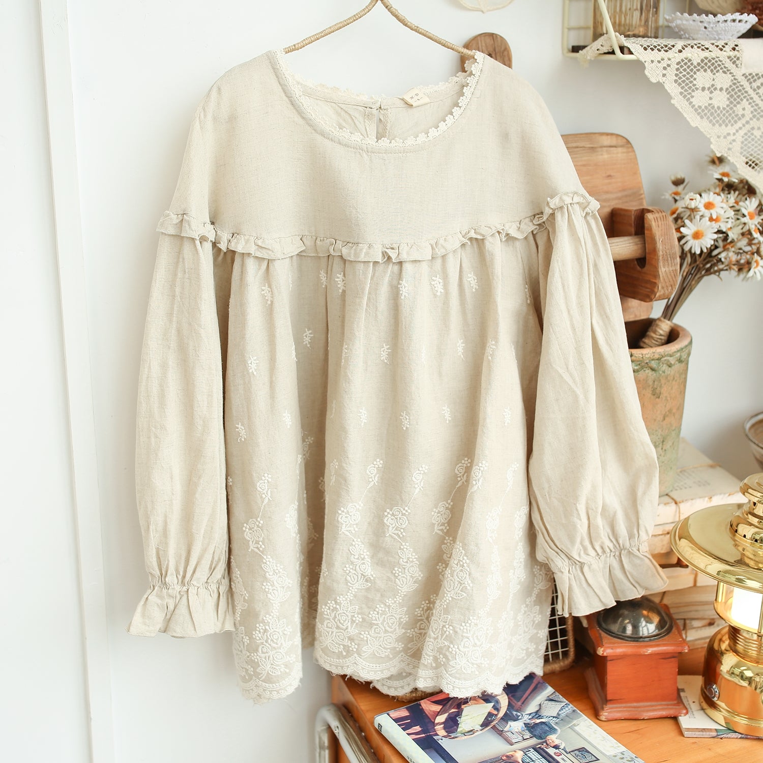 Naturecore Embroidered Linen Top– The Cottagecore
