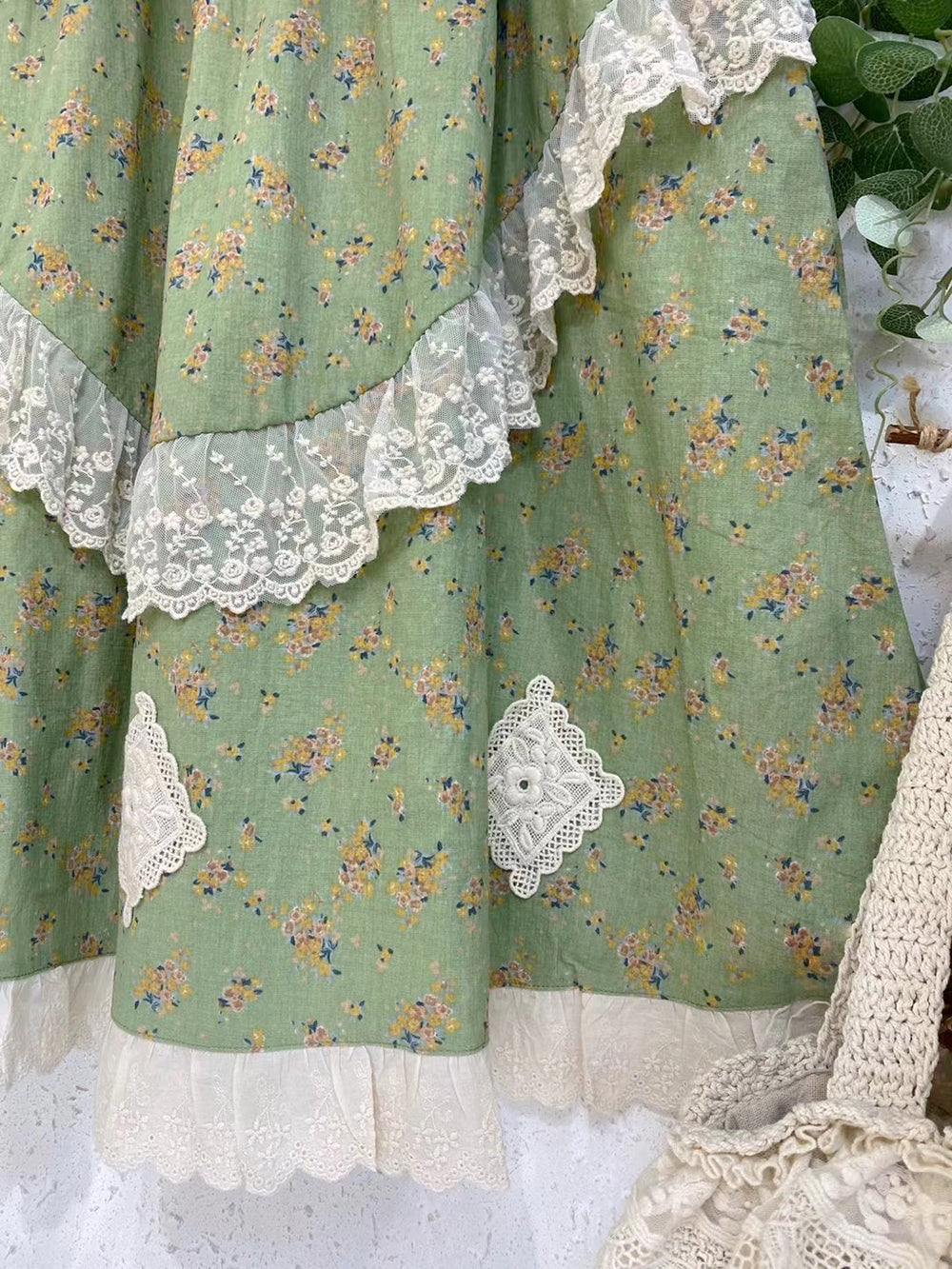 Prairie Farmcore Floral Skirt With Lace Trim– The Cottagecore