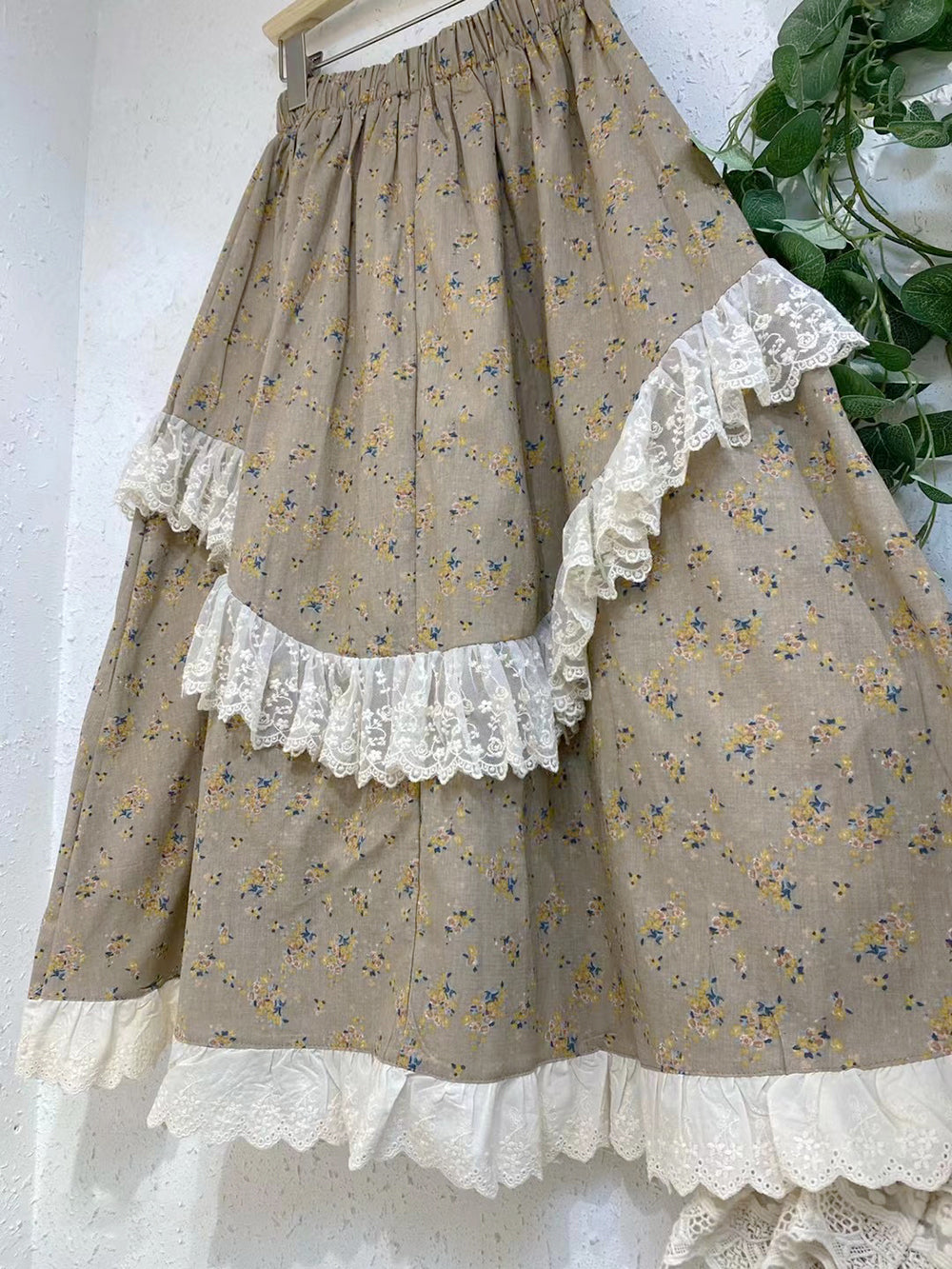 Prairie Farmcore Floral Skirt With Lace Trim– The Cottagecore
