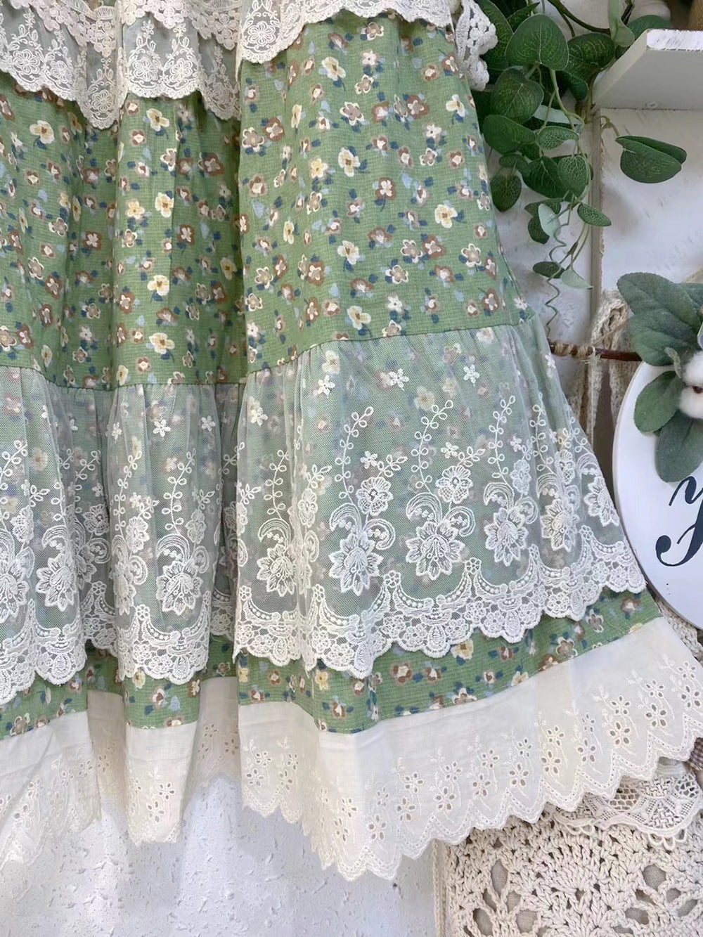 Countrycore Lace Trim Floral Skirt– The Cottagecore