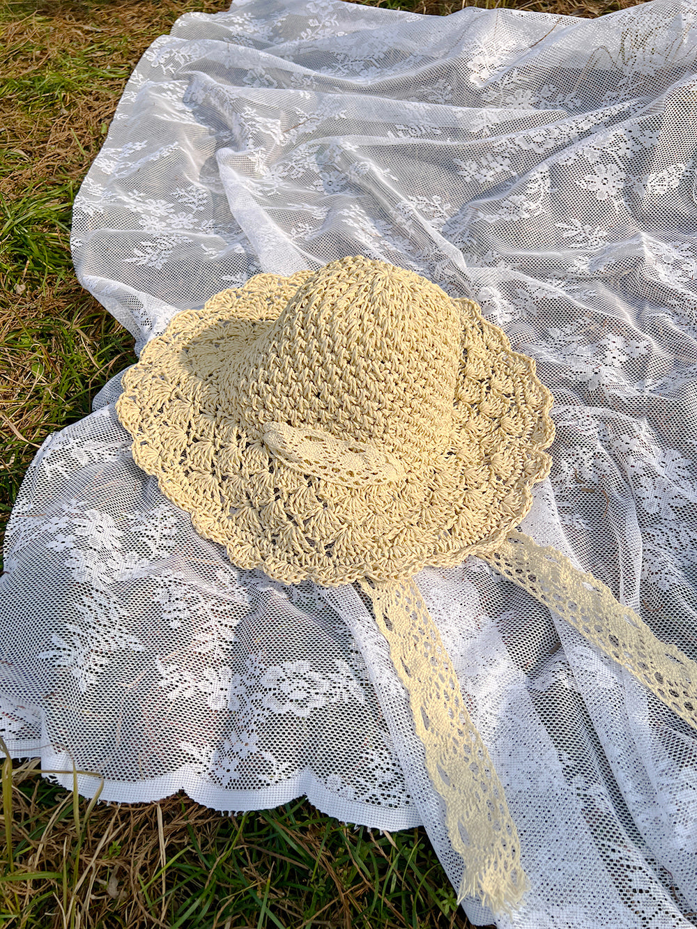 Handmade Straw Hat With Lace Ribbon– The Cottagecore