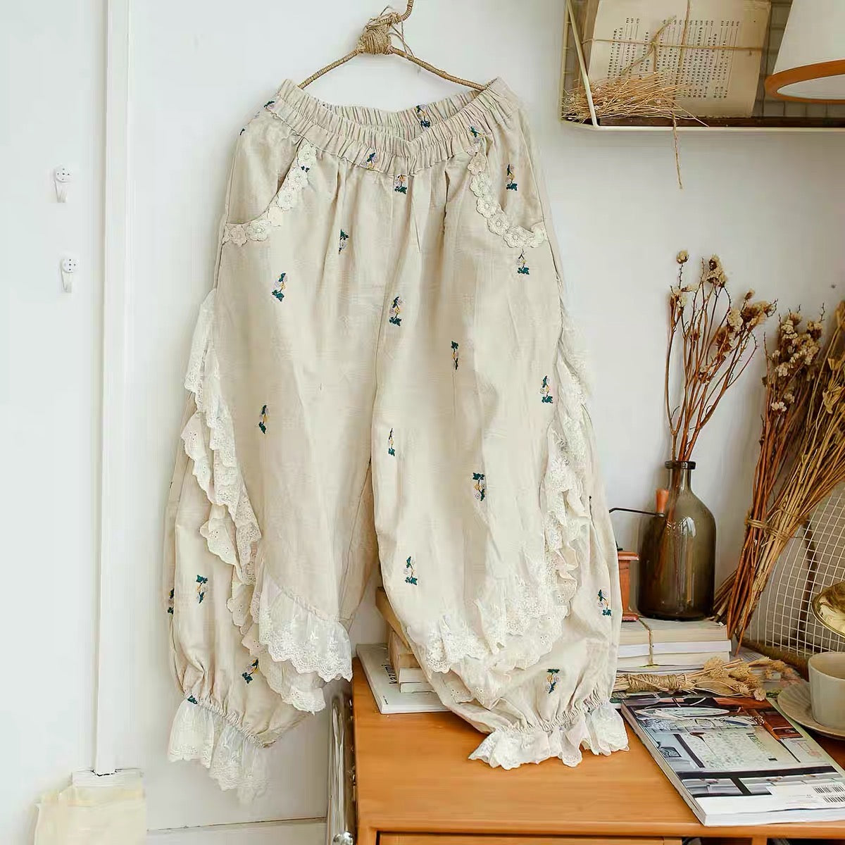 Embroidered Lace Trim Bloomers– The Cottagecore