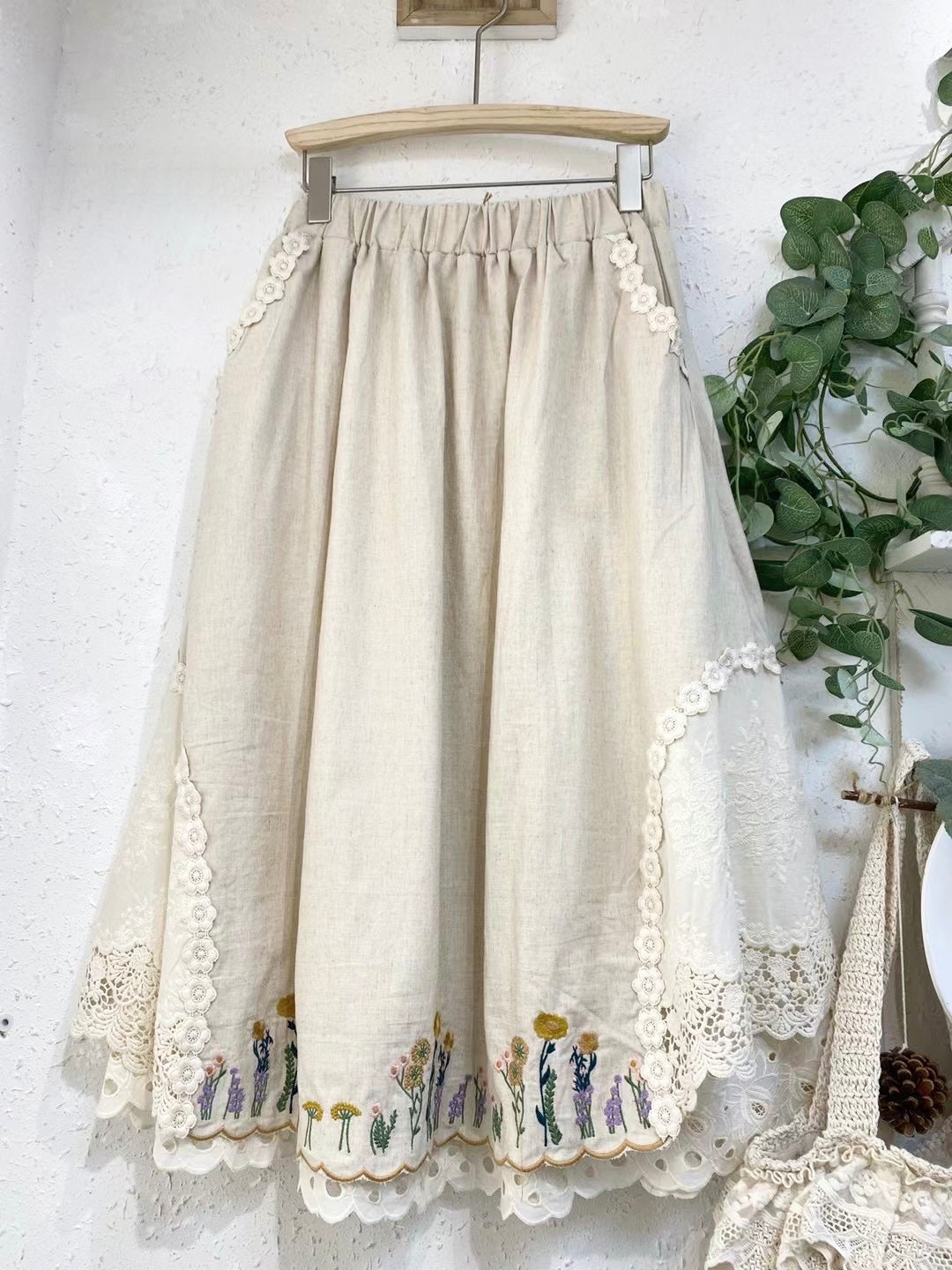Embroidered Flowers Hem Double Layered Linen Skirt– The Cottagecore